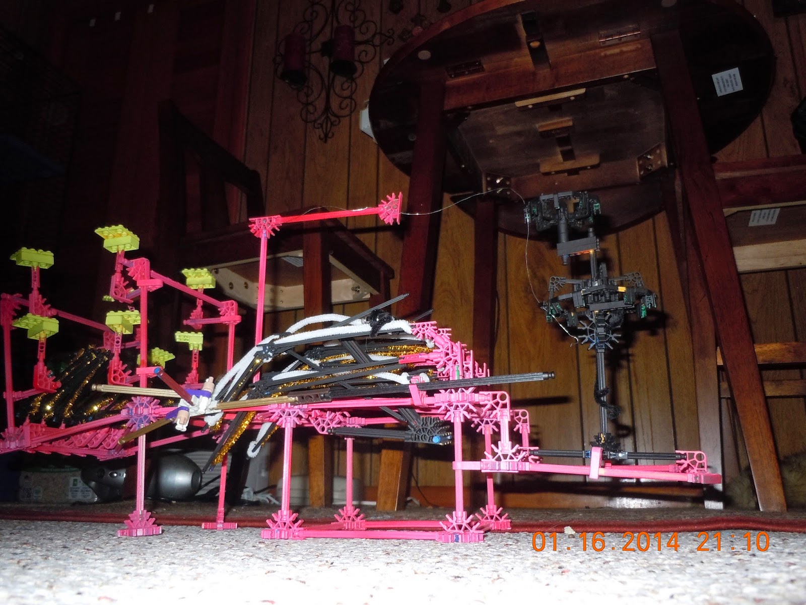 Shenandoah Shows knex carnival rides ™: The spider