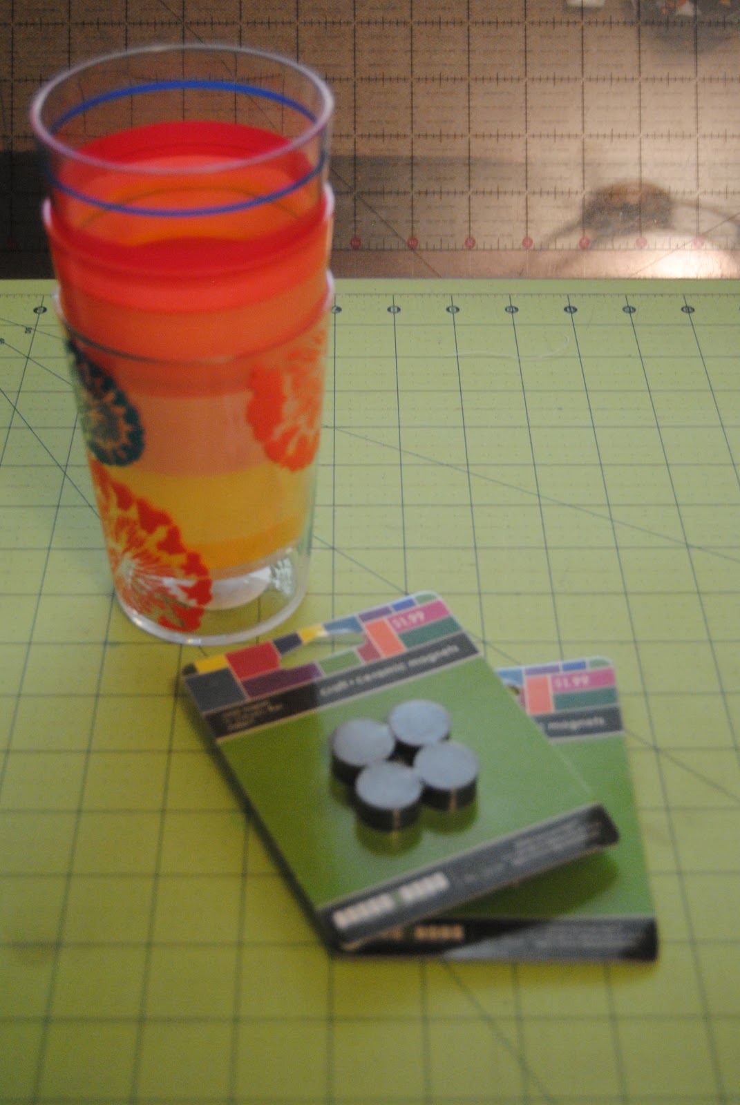 SIGnature Creations: Fridge Magnet Cups to the Rescue