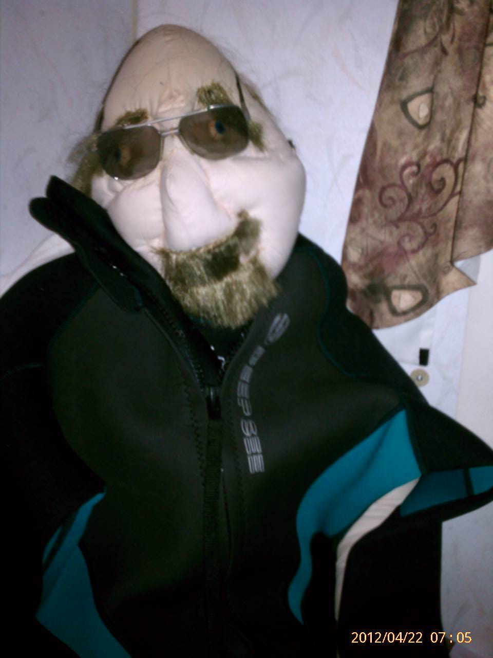 THE WRITINGS OF A WANDERING WIDOW: THE GHOST GOES KAYAKING IN MISSION BAY