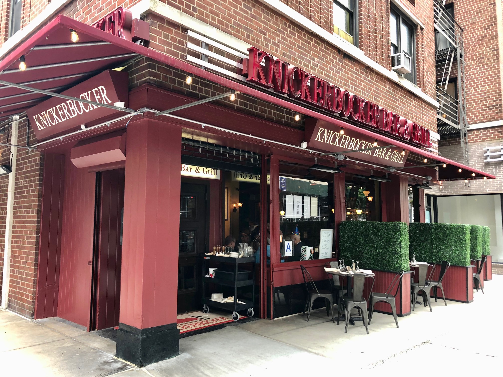 EV Grieve: Classic University Place steakhouse Knickerbocker Bar ...