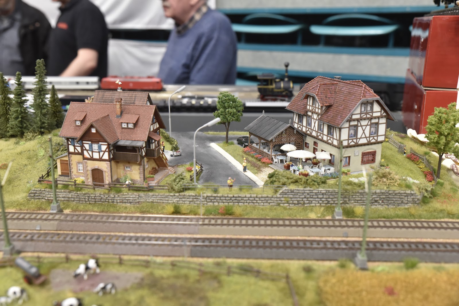 F.Ormstrups Blog.: april 2018