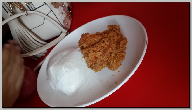 KULINER JOMBANG: HITS CHICKEN CAFE - firmankasan.com