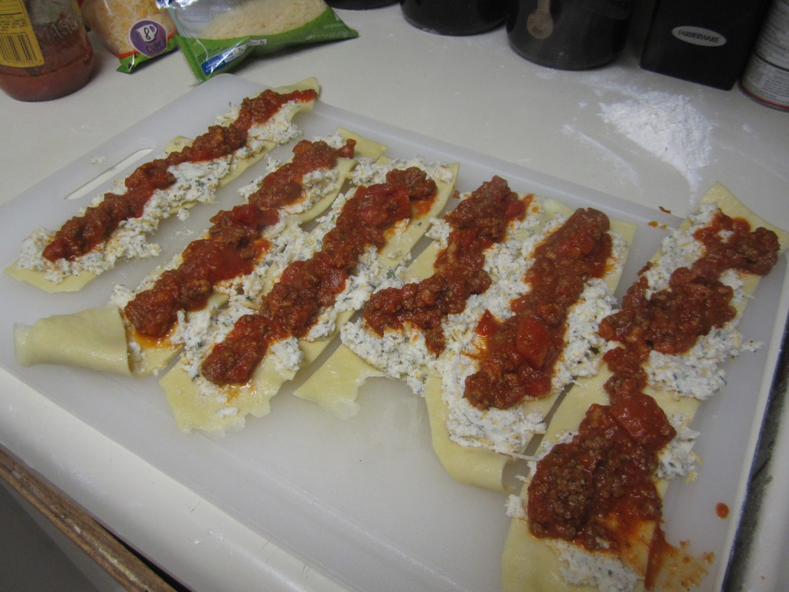 Scary's Kitchen: Lasagna Rolls