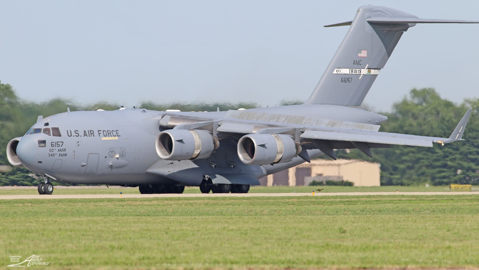 The Aero Experience: USAF Thunderbirds Arrive at Scott AFB Prior to ...