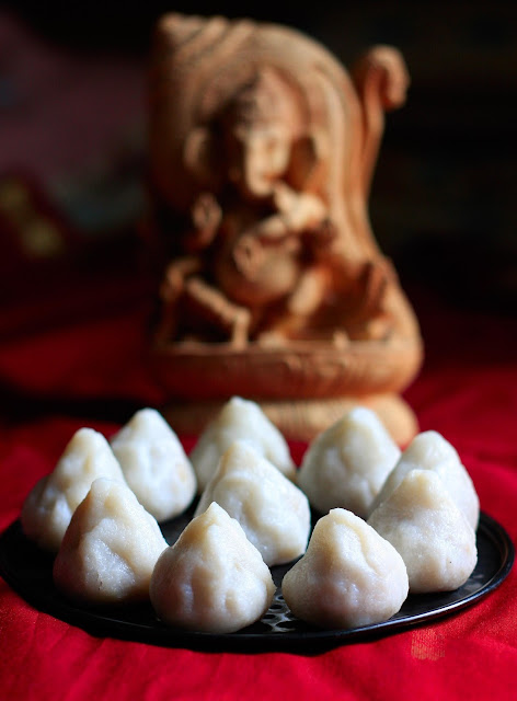 Nimmy's Kitchen: Modak | Mothagam | Modakam
