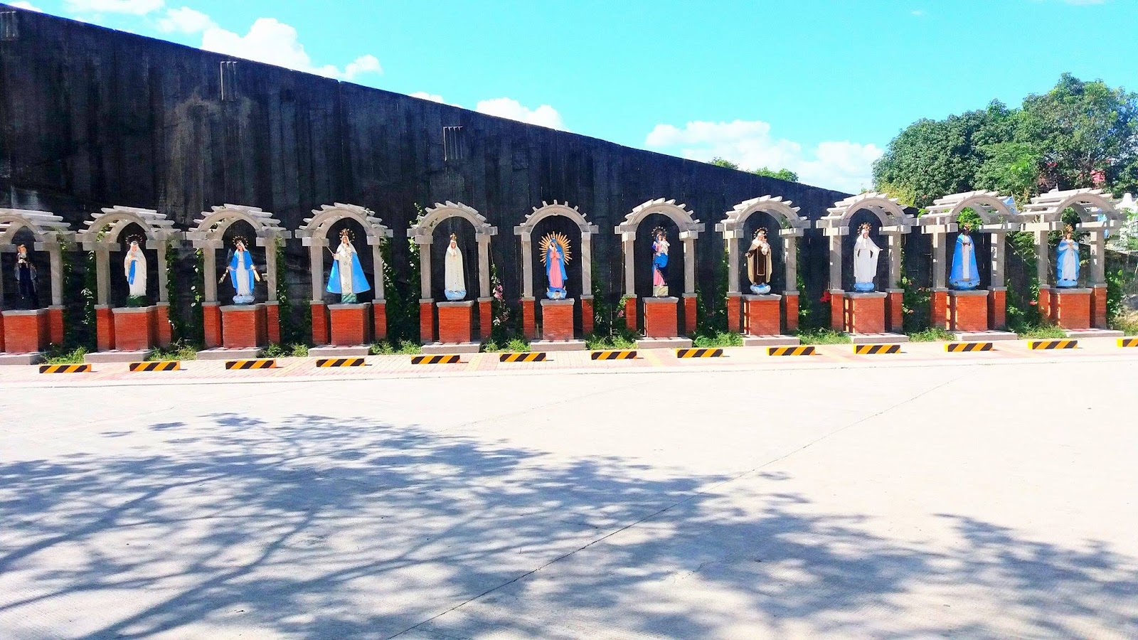 Travel and Tour @ Pampanga: Sunken Shrine (Cabetican, Bacolor, Pampanga)