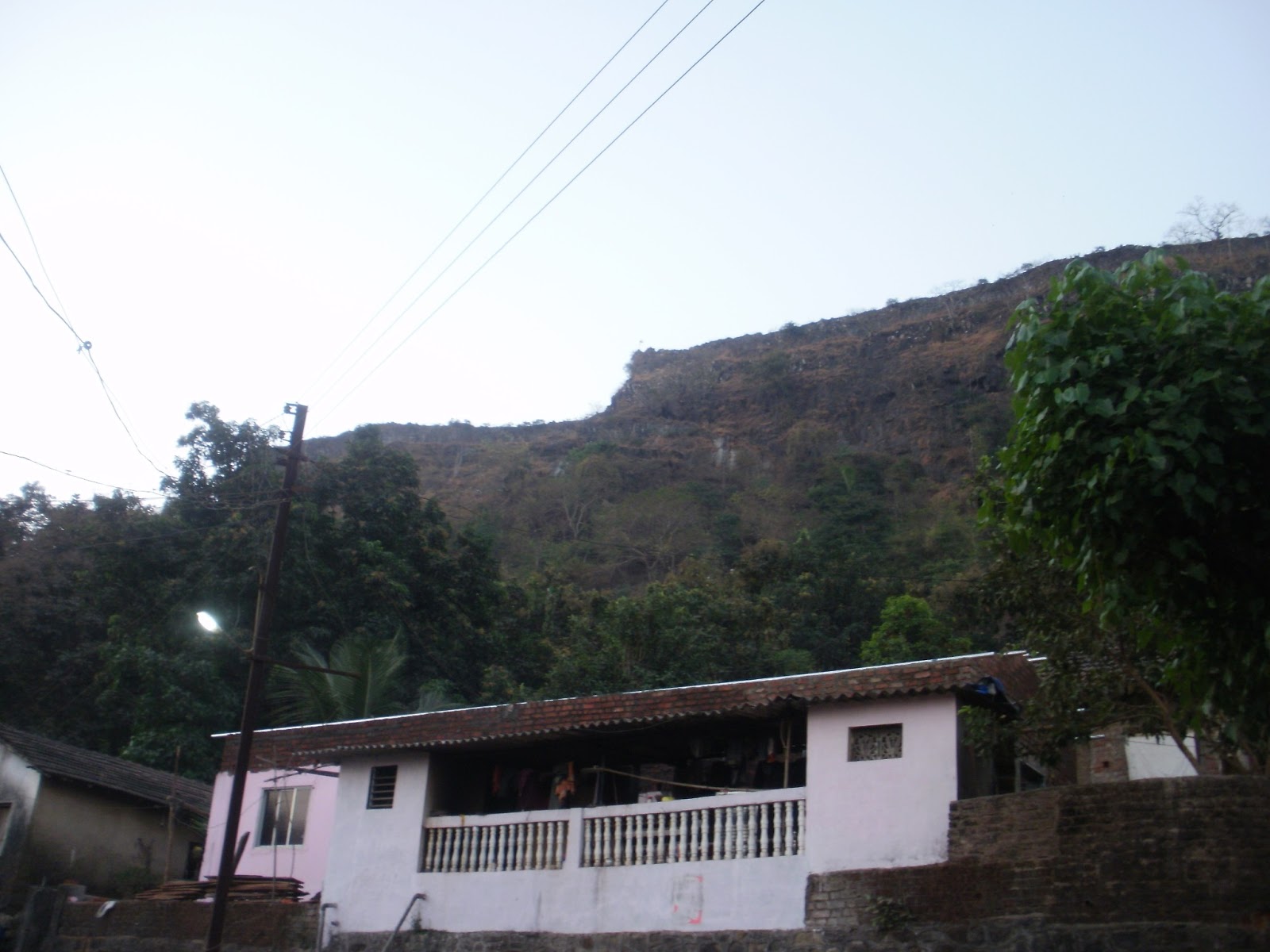 Anurag's Corner: AvchitGad-Birwadi Fort-GhosalGad-TalaGad-Kuda Caves ...