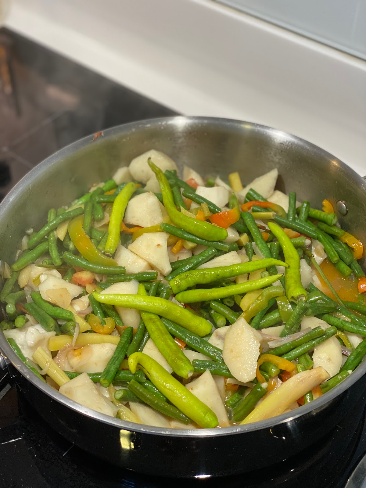 Ginataang Lutya with String Beans and Alugbati