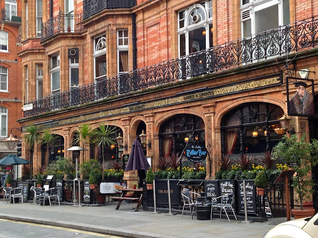 Alexandra D. Foster Destinations Perfected: London, England - Mount Street