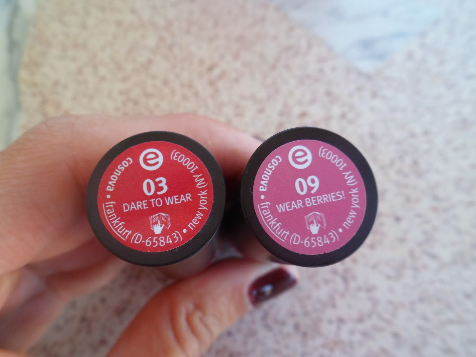 El Rincon de Ro: SWATCHES NUEVOS LABIALES LARGA DURACIÓN DE ESSENCE