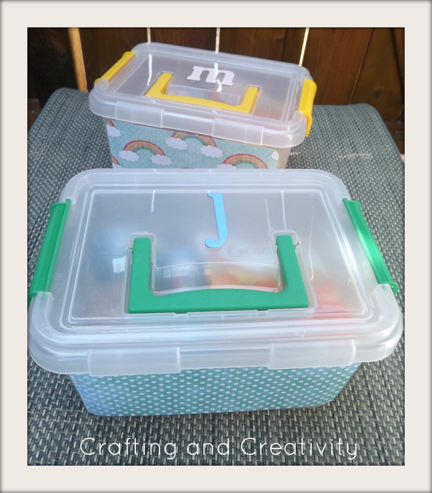 Crafting and Creativity: Simple Ideas for Travelling With Kids