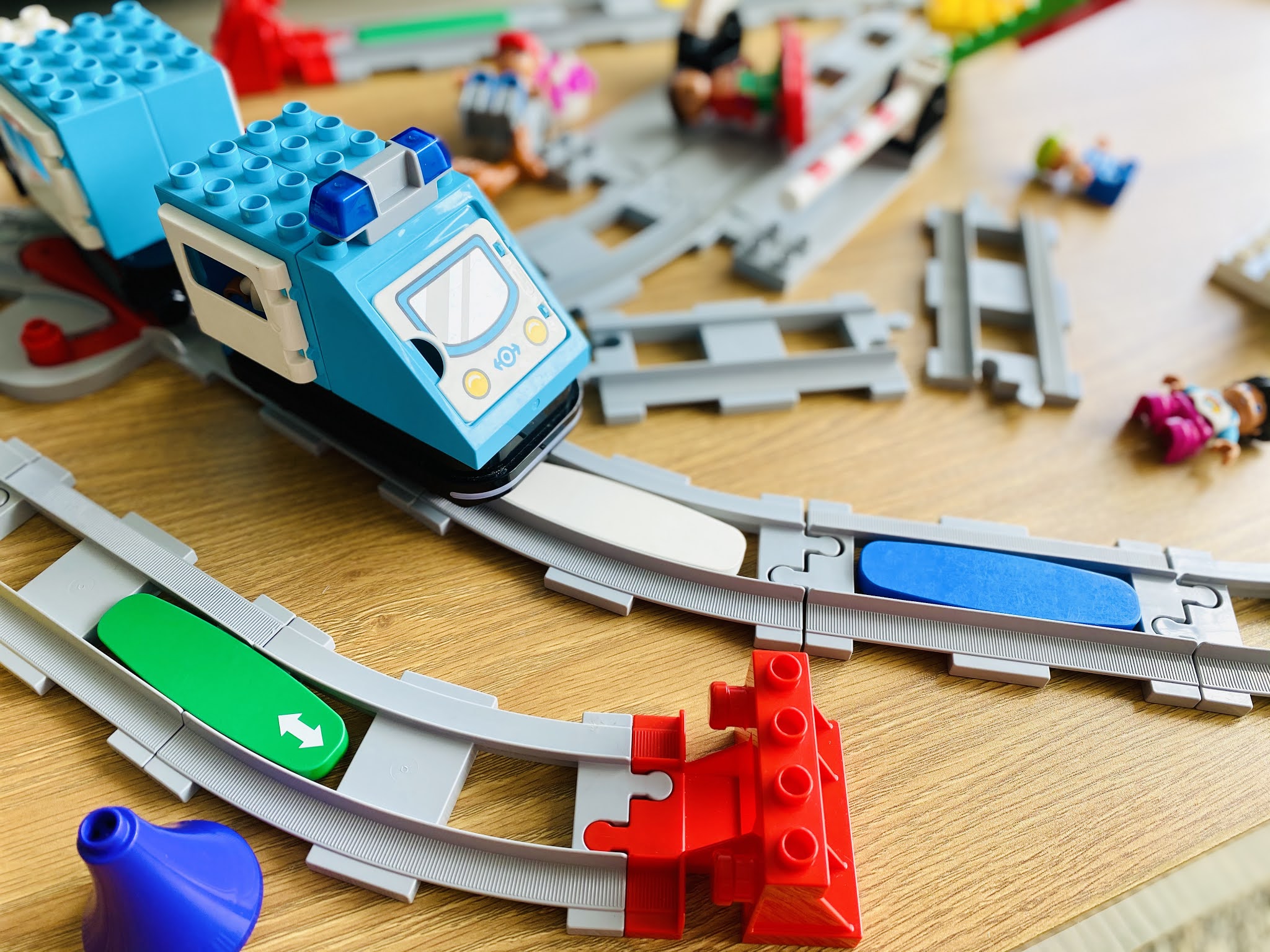 60 Seconds Toy Review: Coding Express, by LEGO education