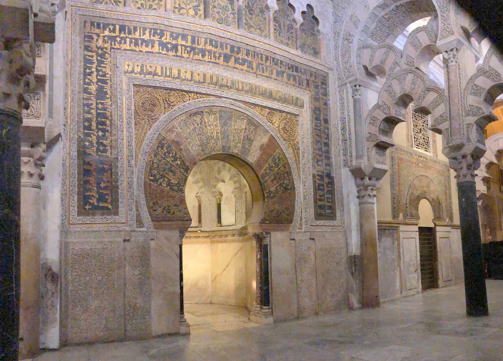 Susan's NGTAW Blog: Beautiful details - the mihrab and Cathedral of ...