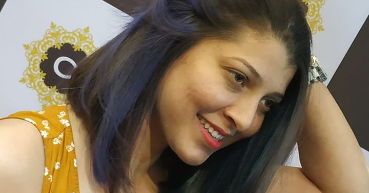Tejaswini Pandit New Hair Style - Video Also added - Village Barber Stories