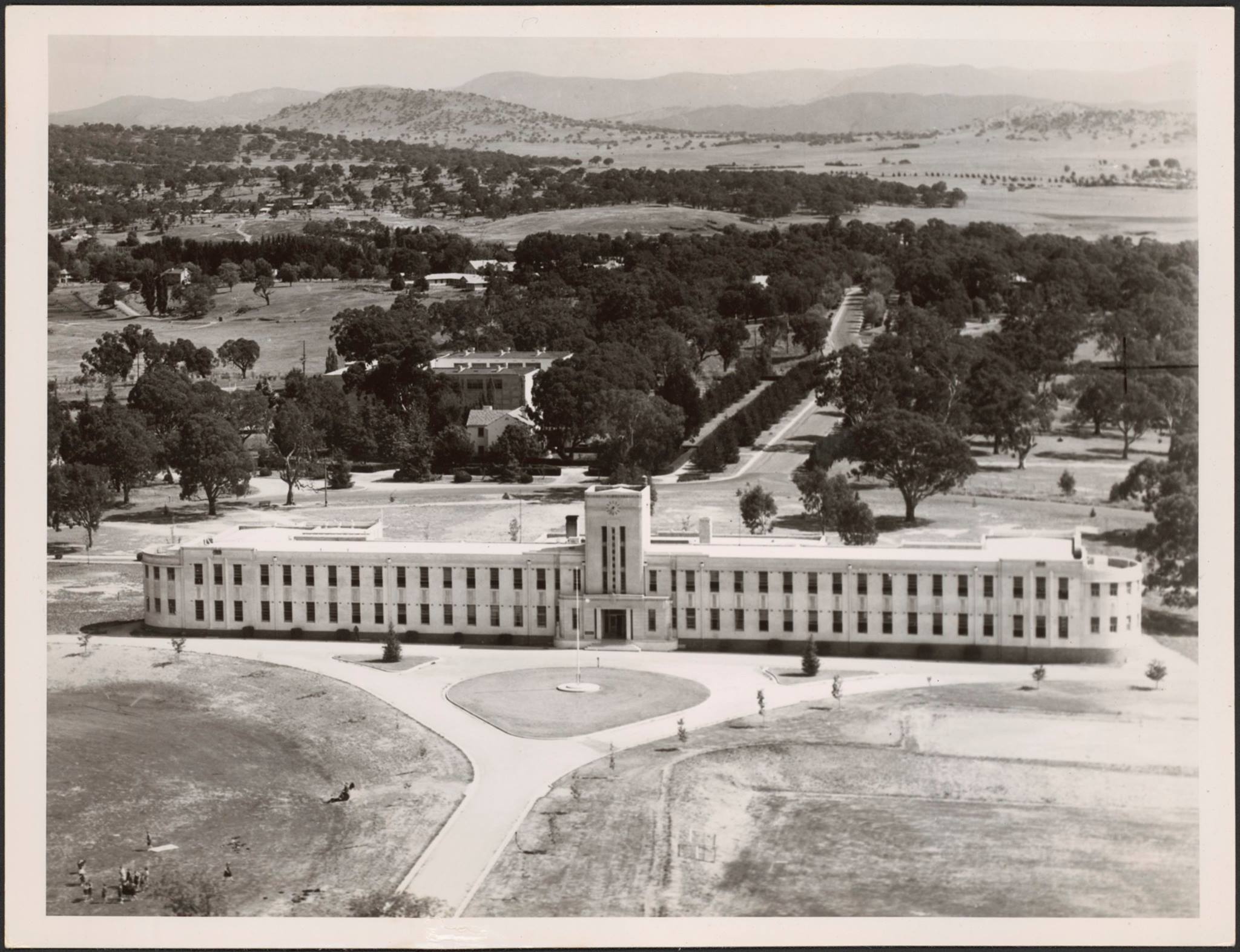 Historical Australian Towns: Canberra, ACT: Creation of Our Nation's ...