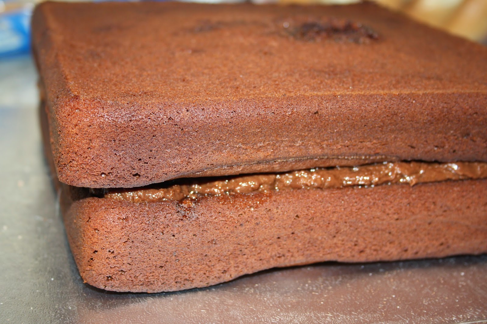 Caroline Makes....: Chocolate Box Birthday Cake
