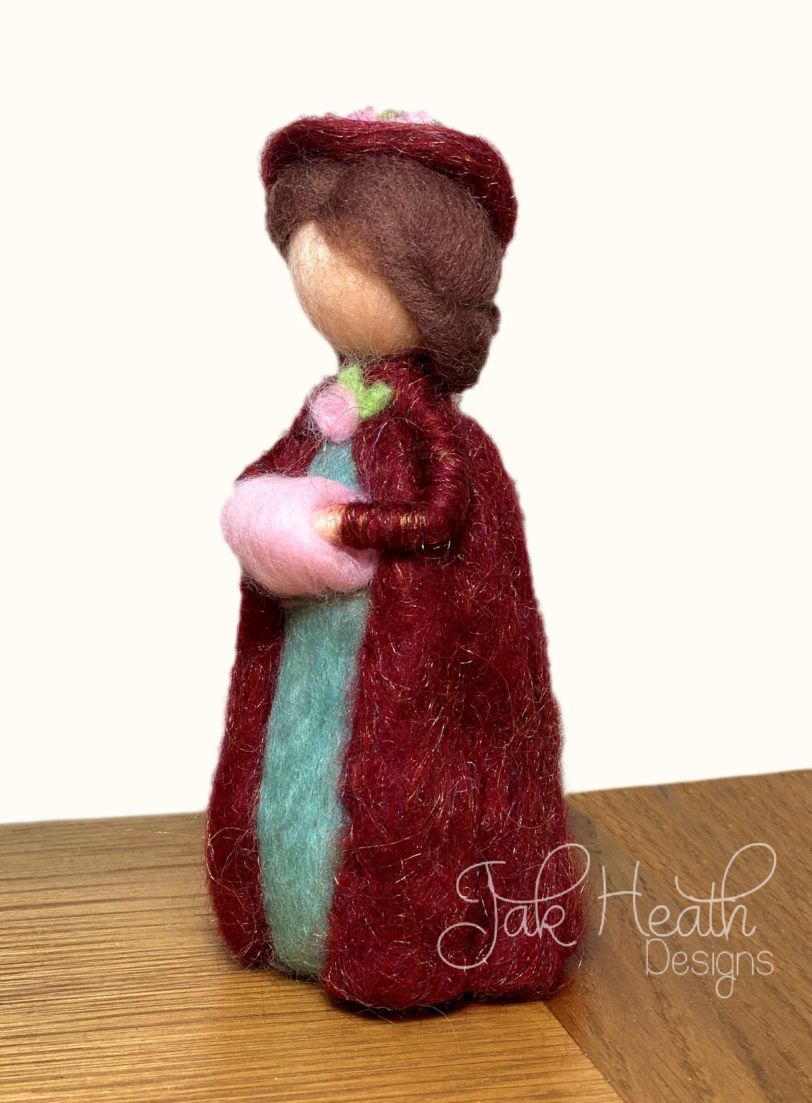 Jak Heath.com: Needle Felting Edwardian Lady