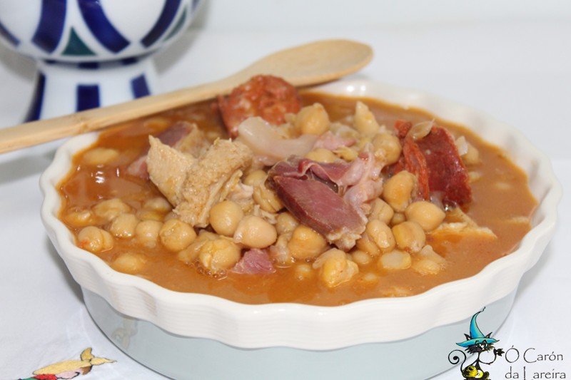Callos con garbanzos a la Gallega