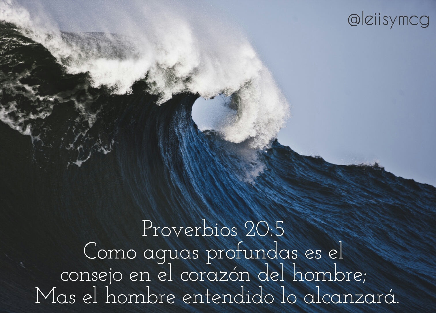 Proverbios 20:5 Como aguas profundas es el consejo en el corazón del ...