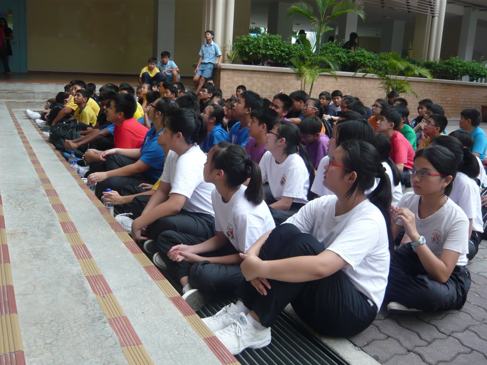 DEYI SECONDARY SCHOOL NPCC