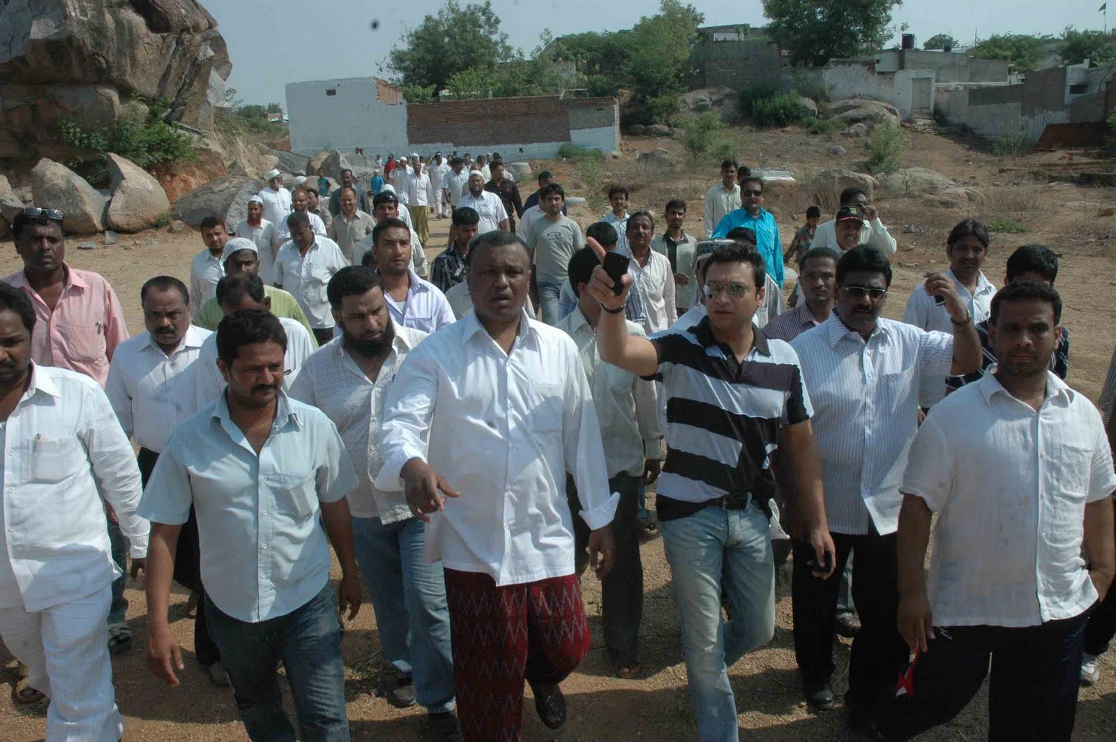 Aijaz Quraishi, Advocate (MIM Leader): Akbaruddin Owaisi minutes before ...