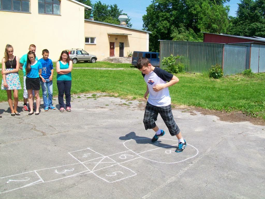 Building Bridges Using the Five Senses: Polish kids' traditional games ...