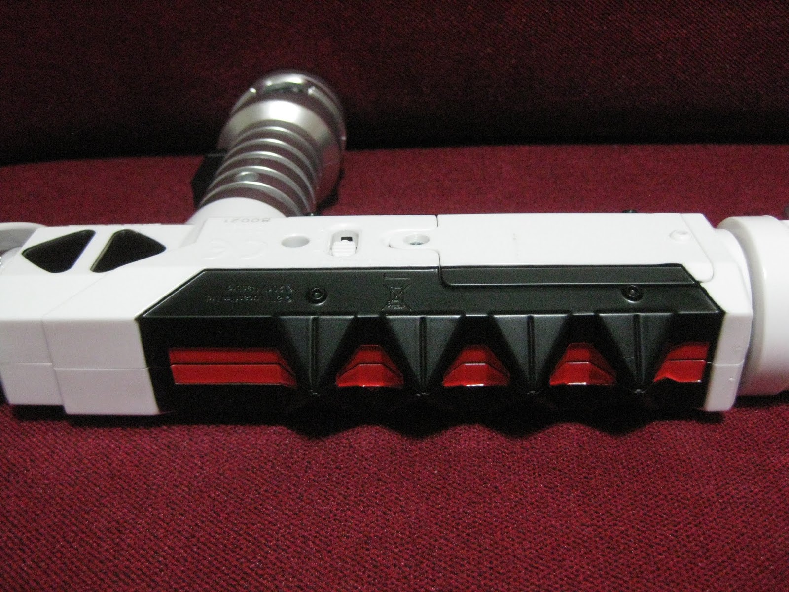 deSMOnd Collection: Hasbro Bladebuilders "Star Wars: Electronic Riot Baton"