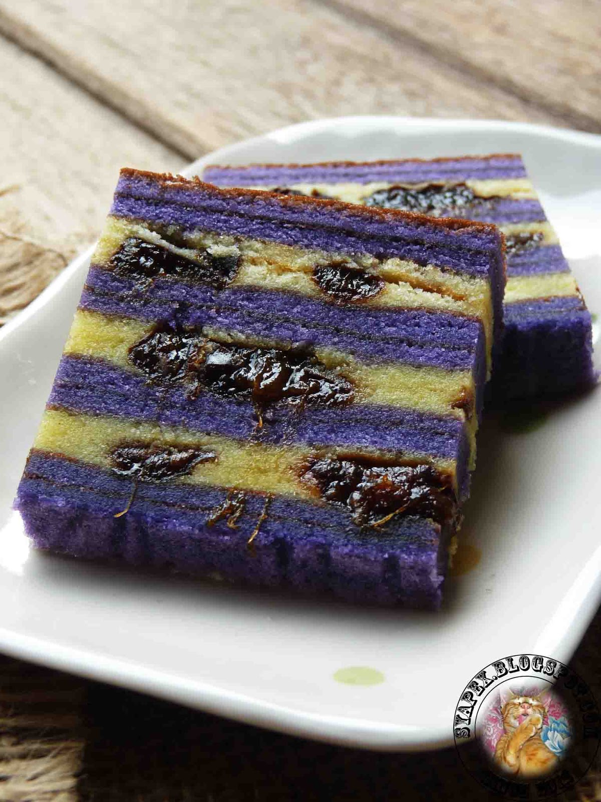 syapex kitchen: Kek Lapis Cheese Prune