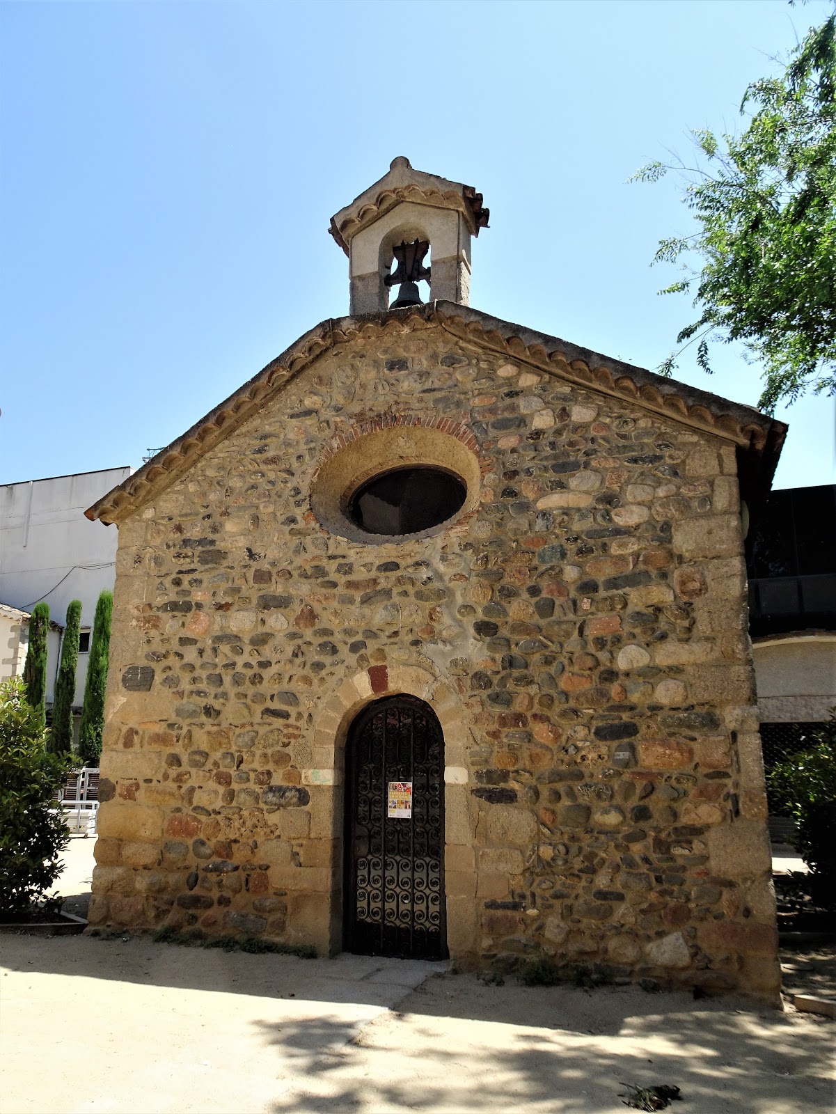 Redescubriendo Barcelona y más allá 2: 16/06/2019 Cardedeu. Capella de ...