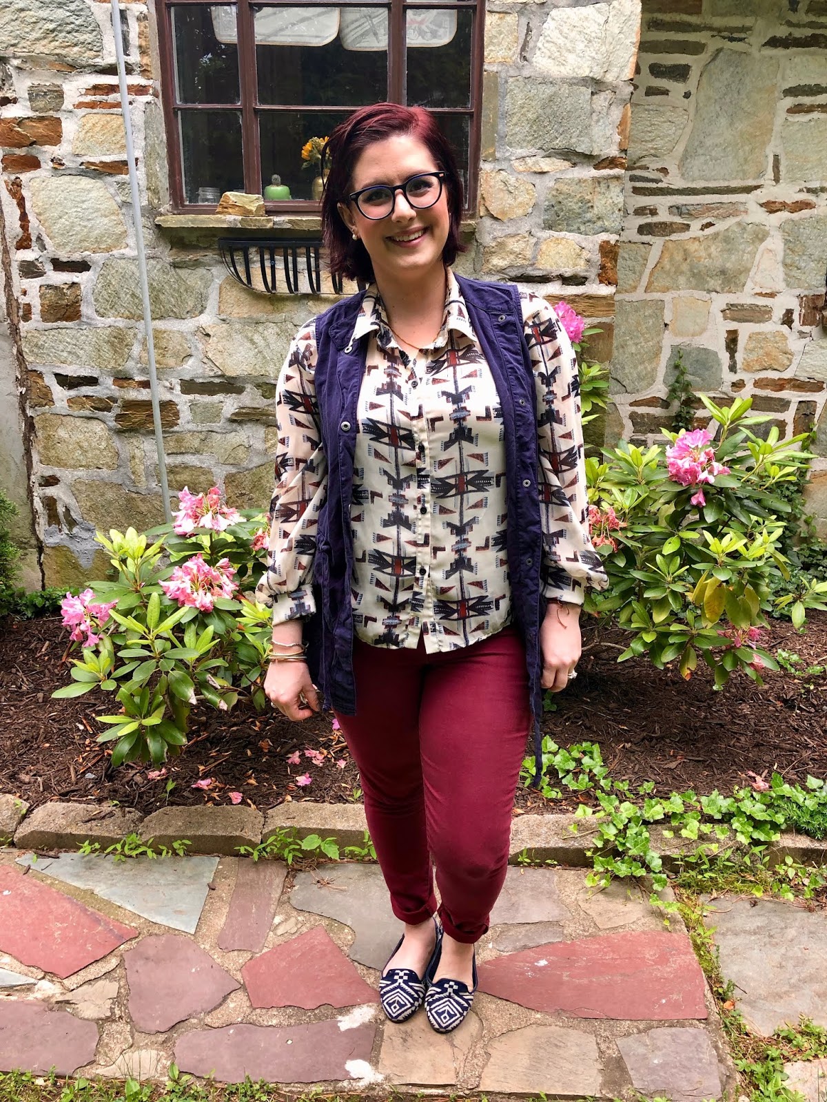 behind the leopard glasses: Midtown Uniform