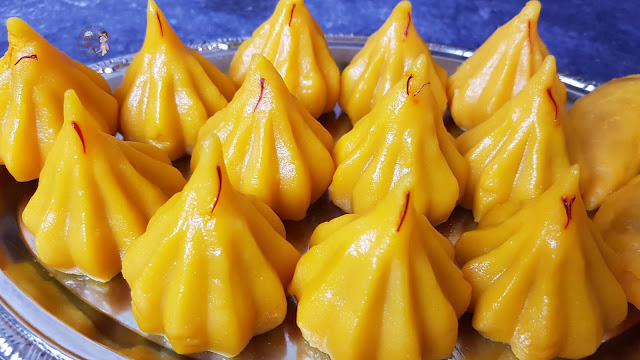 Aambyache Ukadiche Modak | Instant Pot Steamed Mango Modak | उकडीचे ...