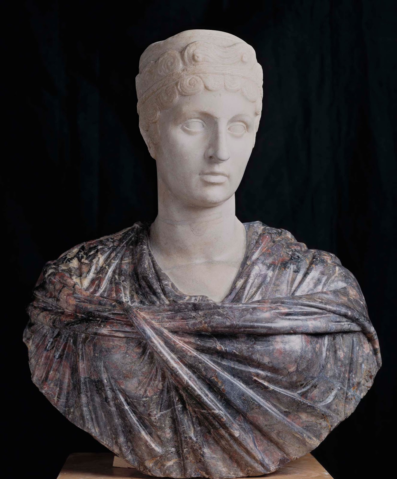 Spencer Alley: Roman busts at the Prado