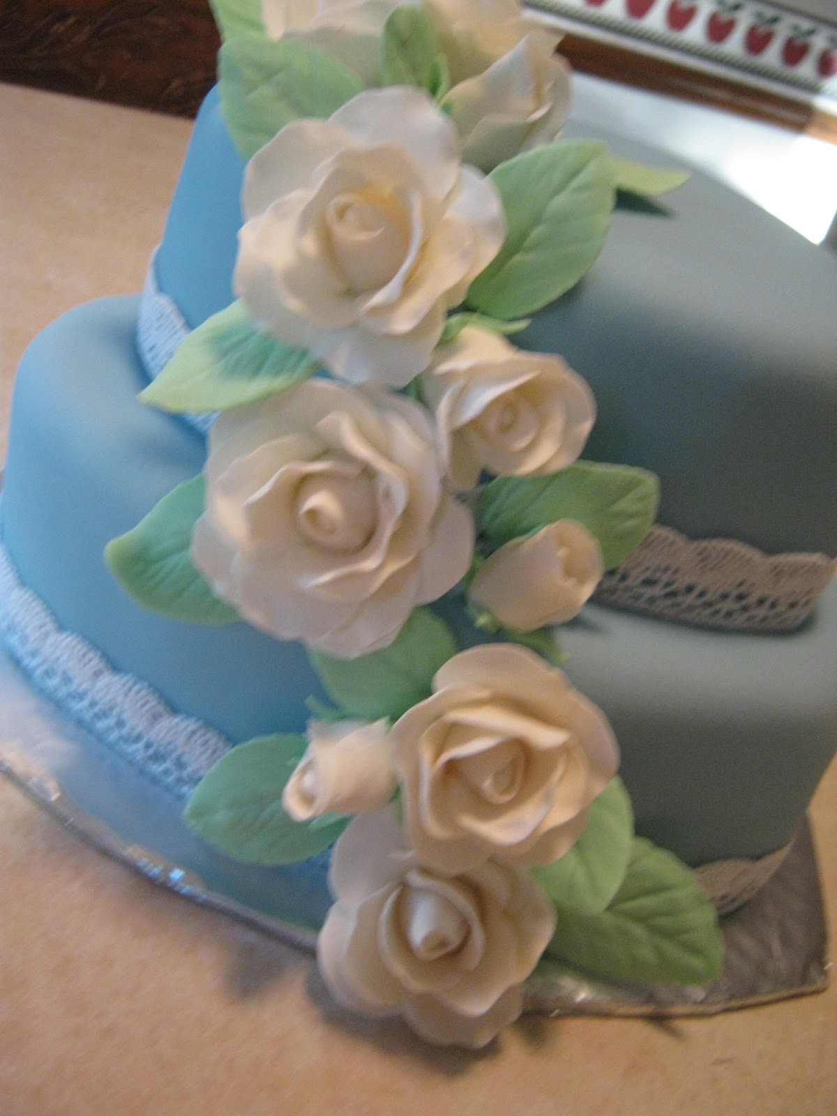 Cakes by the Sugar Cains: Simple Blue Fondant Cake with Gum Paste Roses