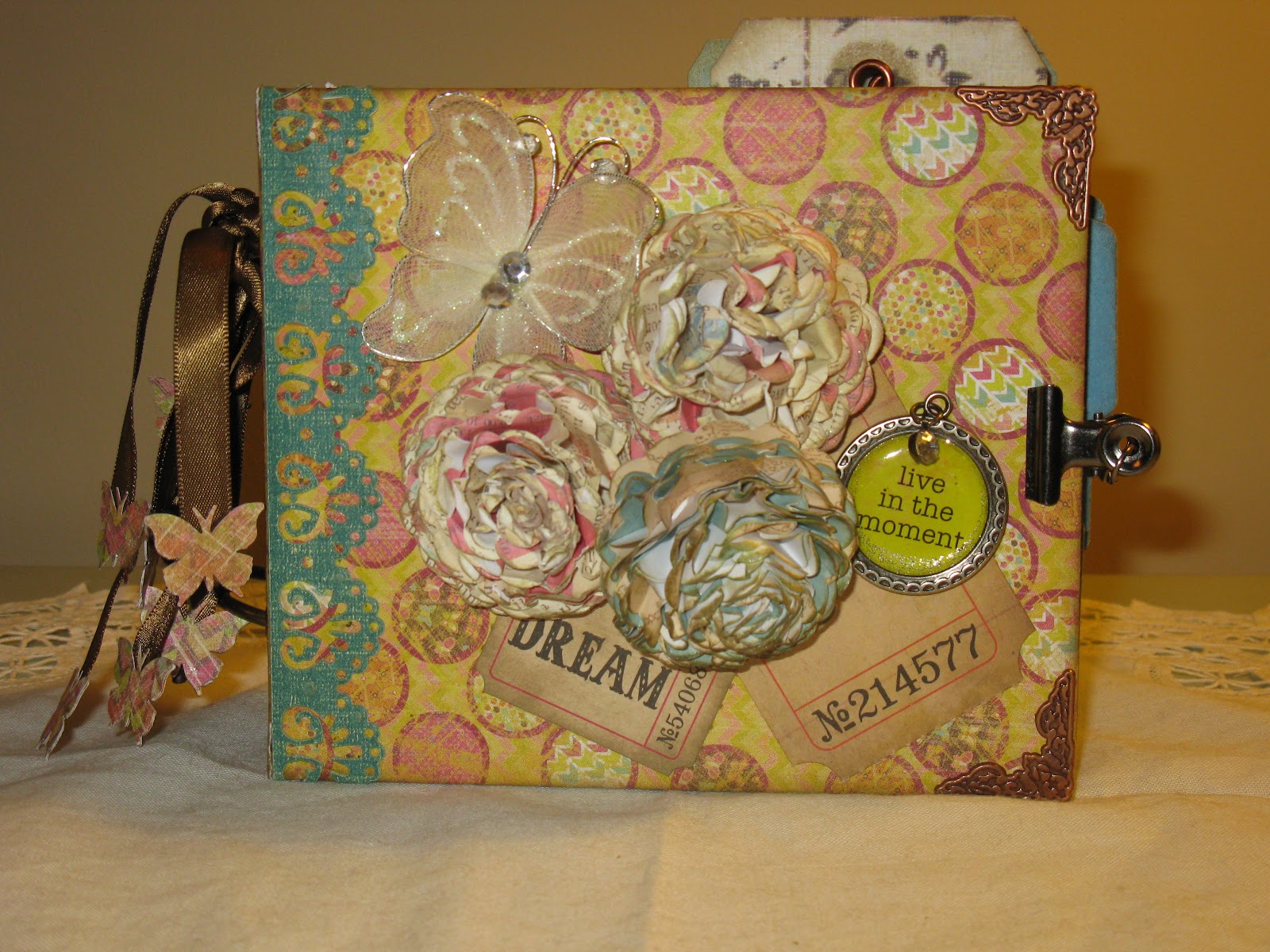 Candy Creek: "File Tab" paper bag mini album tutorial....