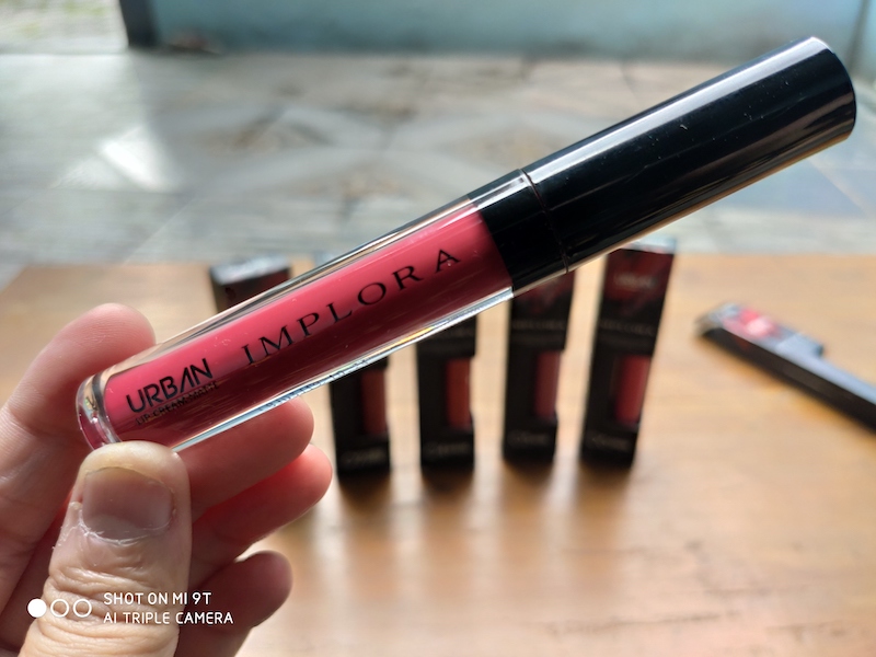 Review Implora Urban Lip cream, Cantik dan Harga Terjangkau - Kisah Foto
