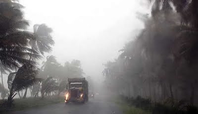 Cancelan 27 vuelos por huracán “Irene” | Temblores, Terremotos y Sismos