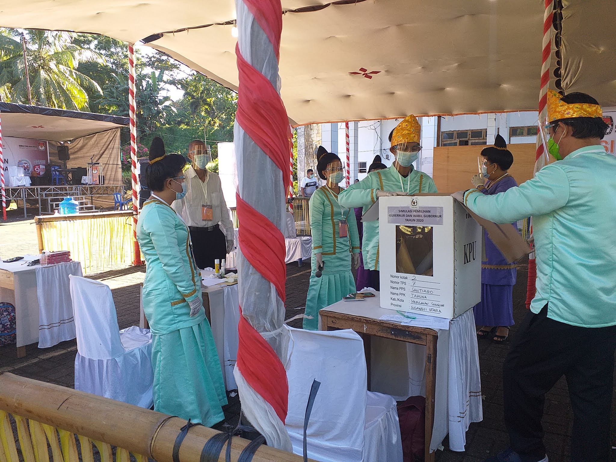 Pelaksanaan Simulasi Pemungutan Suara Di TPS 01 Manente Dimulai | INI POST