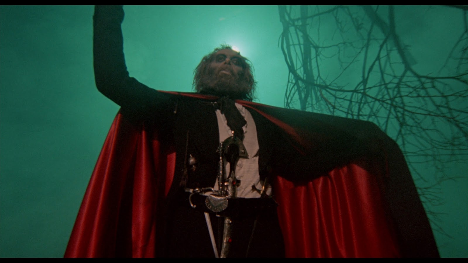 MCBASTARD'S MAUSOLEUM: FROM BEYOND THE GRAVE (1973) (Warner Archive Blu ...