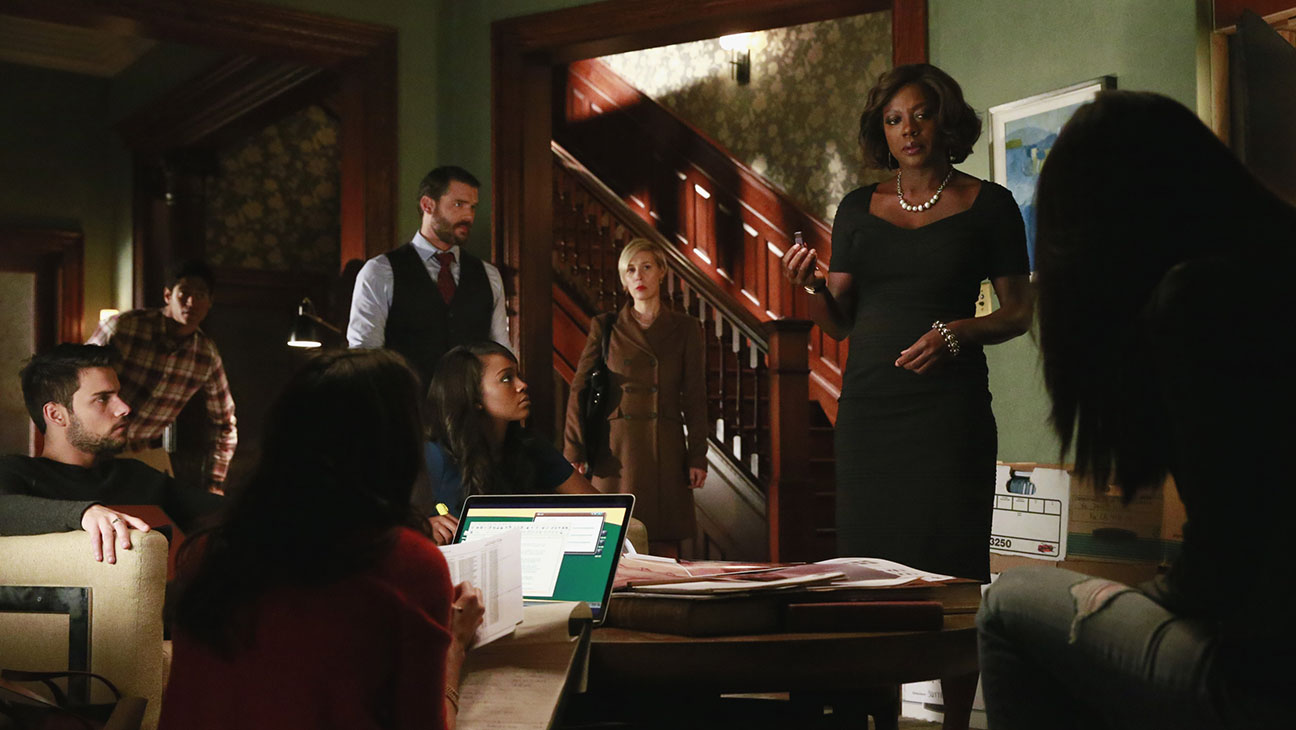 In Central Perk: MidSeason Finale: How to get away with murder S02