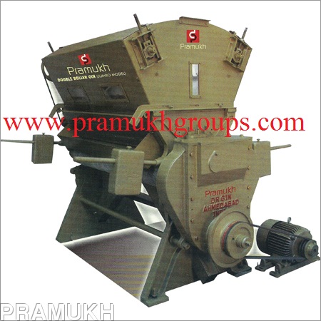 DOUBLE ROLLER COTTON GINNING MACHINERY: Cotton Double Roll Gin Machine