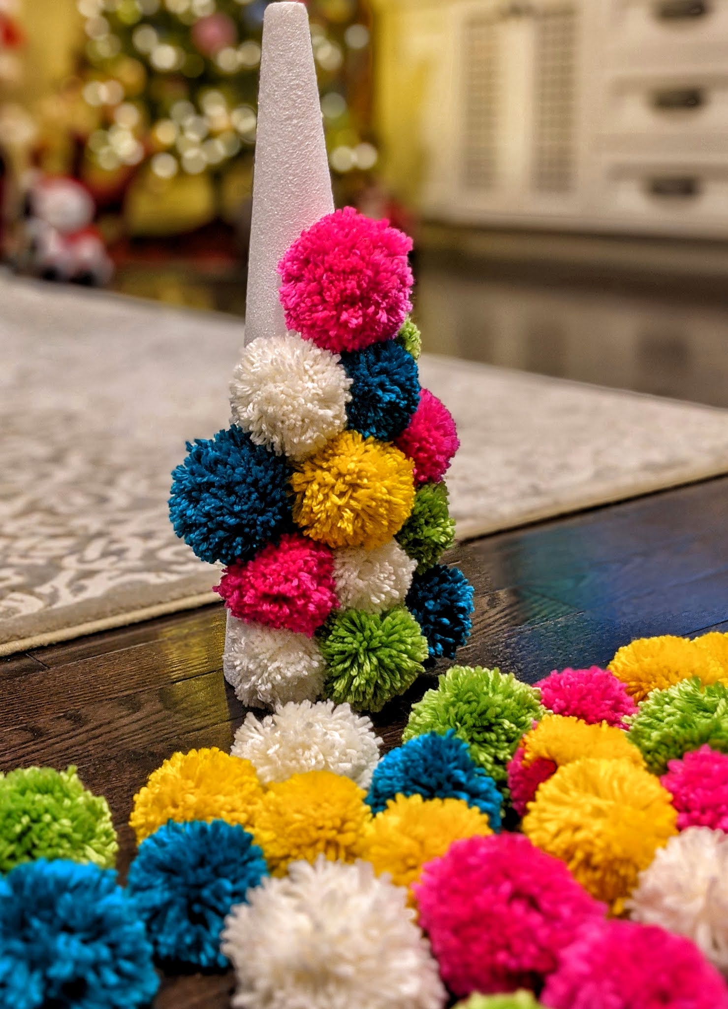 DIY Pom Pom Holiday Tree | OTH Crochet Nook
