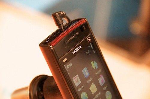 NOKIA LUMIA REVIEWS: Nokia X8