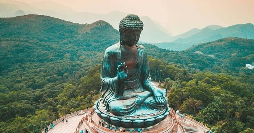 Eternal Soul..: Buddha.. The Invisible Light That Embrace The World!