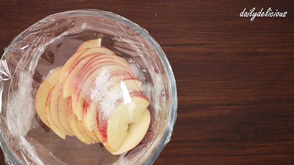 dailydelicious: Apple Rose Muffins