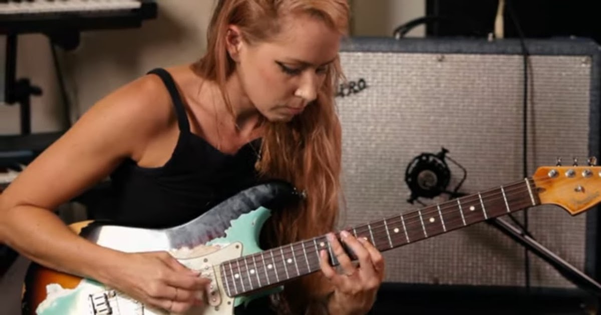 Arianna Powell: Plumes Overdrive First Impression