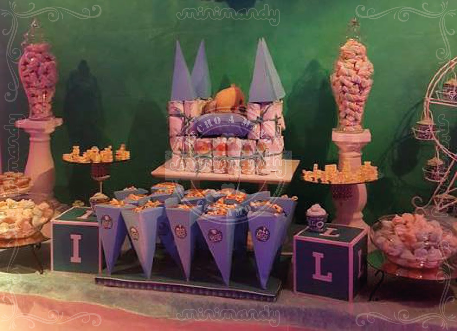 MinimandySign: Cubos de papel con letras. Baby Shower