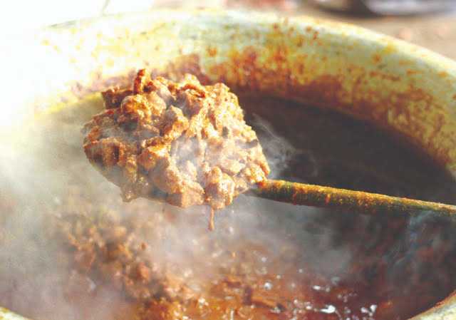 What is mezban? About mezban, Mezbani Restaurants in Chittagong.