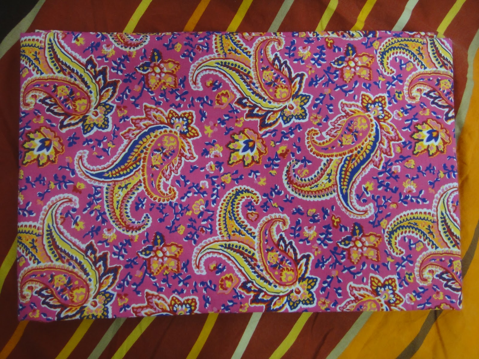 Lemonade Catalyst: Kain Cotton Corak Paisley