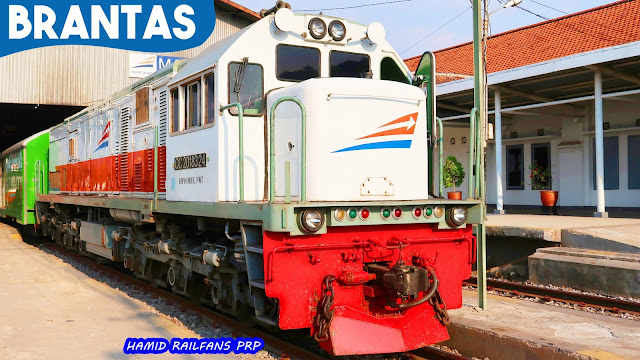 Review Naik Kereta Api Brantas Eksekutif - Hamid Railfans PRP