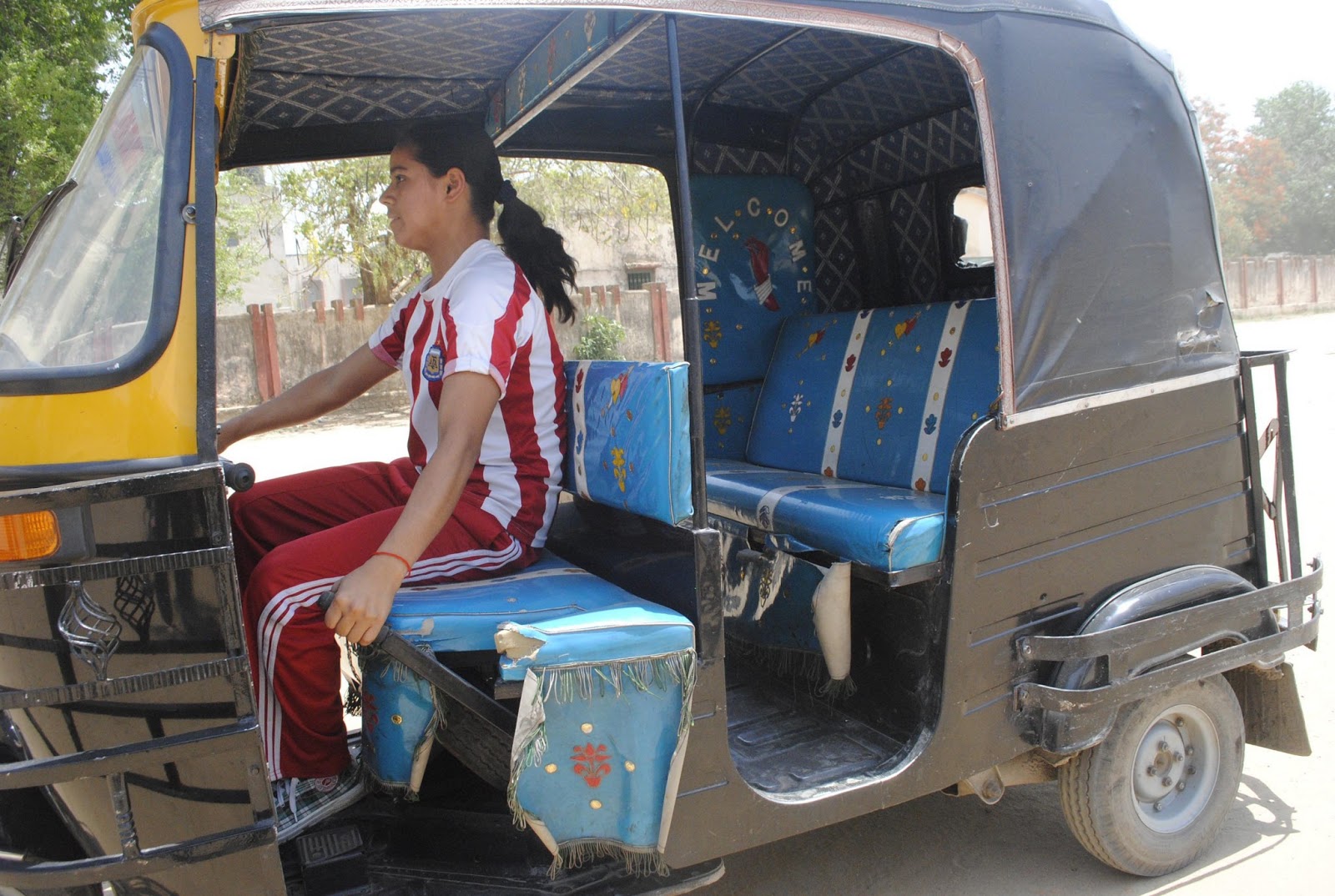 View Patna: Now, women to drive auto-rickshaw in Patna